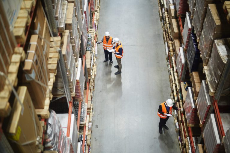How Technology Helps Businesses Manage Their Inventory Properly ...
